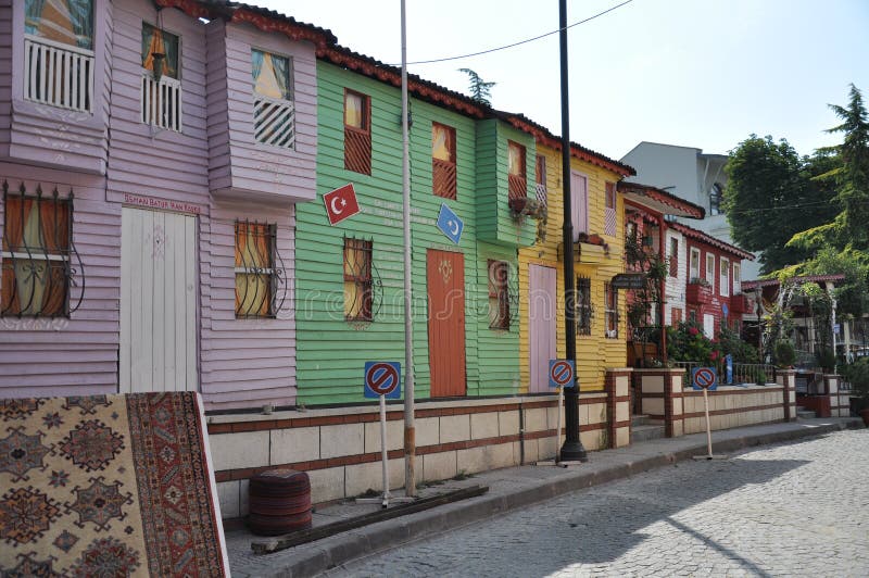 Homes in Istanbul editorial photography. Image of oriental - 56189112