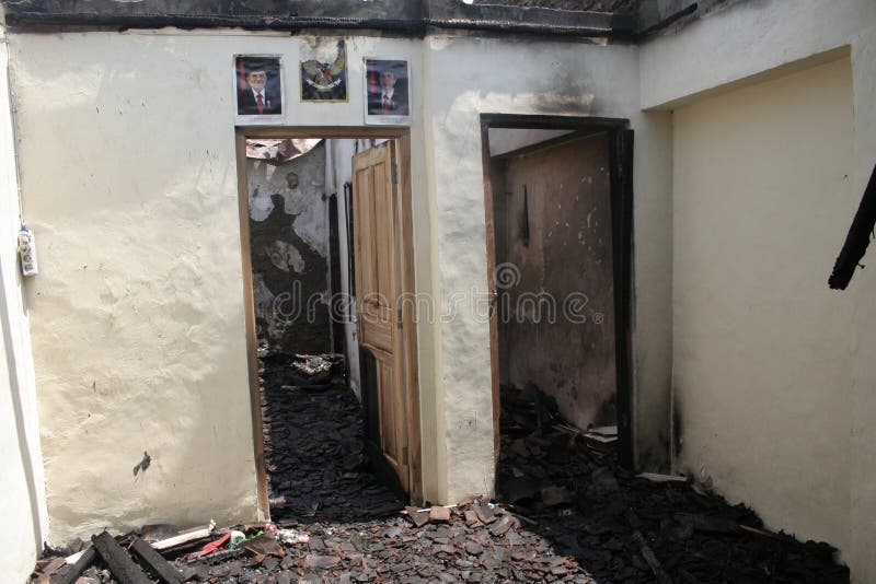 Homes To Rubble after a Fire Editorial Photo - Image of turned, central ...