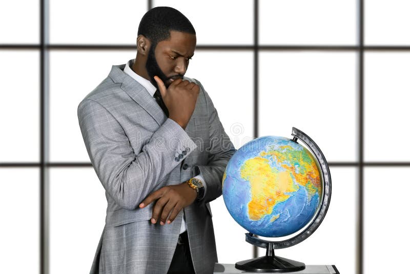 Homme D'affaires Noir Réfléchi Dans Le Costume Photo stock - Image du ...