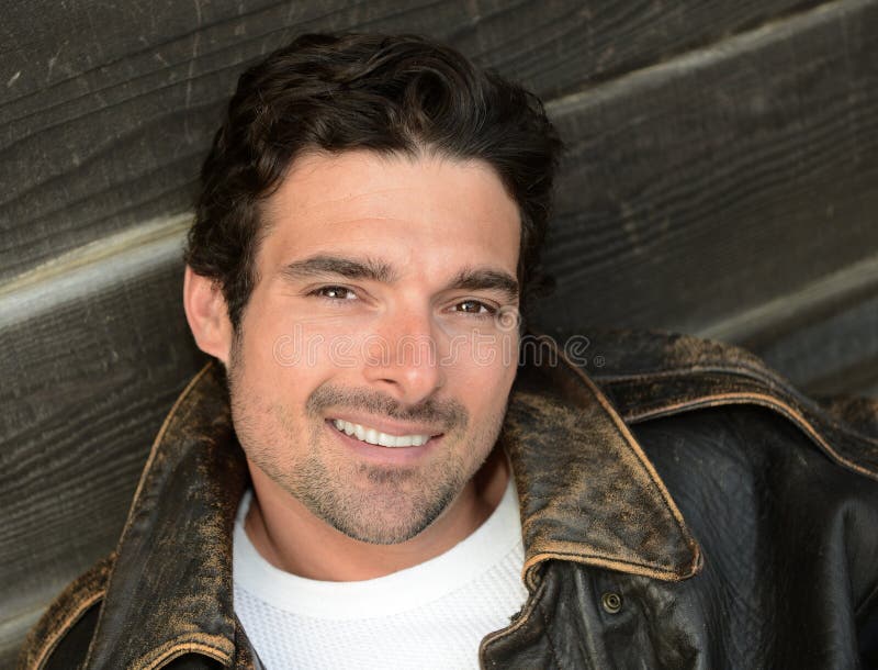 Homme bel photo stock. Image du expression, mâle, adulte - 30110136