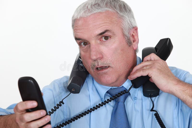 Un Homme D'affaires Accablé. Image stock - Image du front, bureau: 35526985