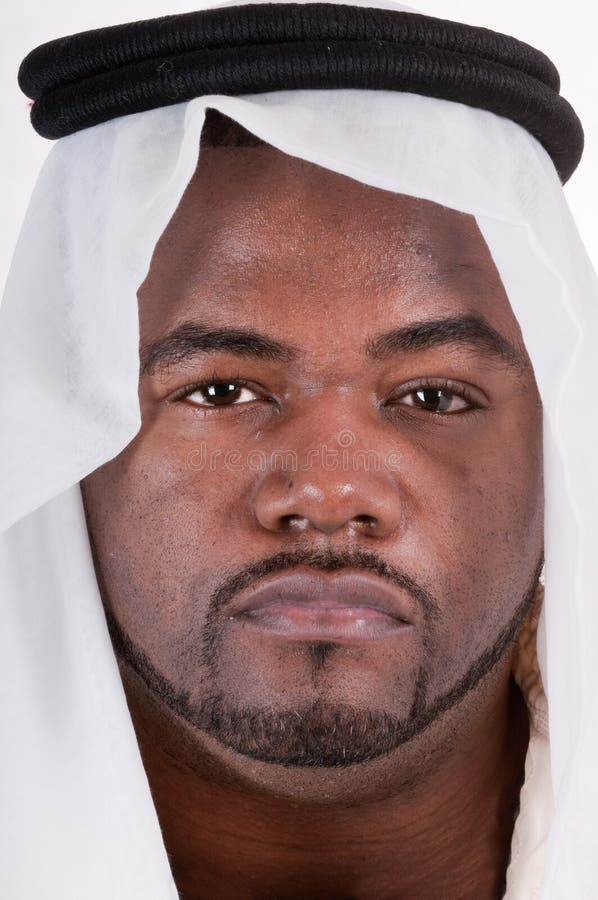 Jeune homme Arabe image stock. Image du africain, jeune - 8209883 Jeune homme Arabe image stock. Image du africain, jeune - 8209883