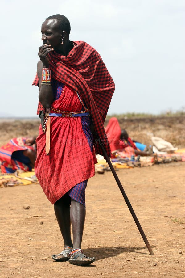 Homme Massaï photographie éditorial. Image of touriste - 4389342