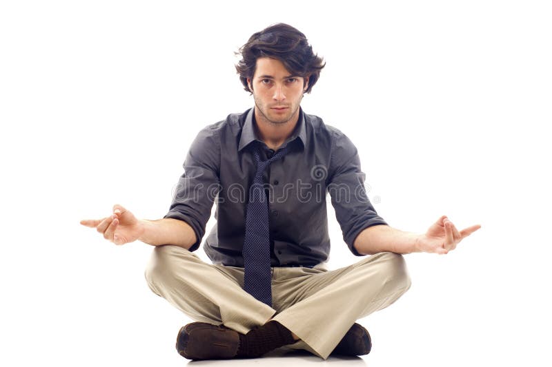 Homme en position de lotus image stock. Image du âgé - 12692453