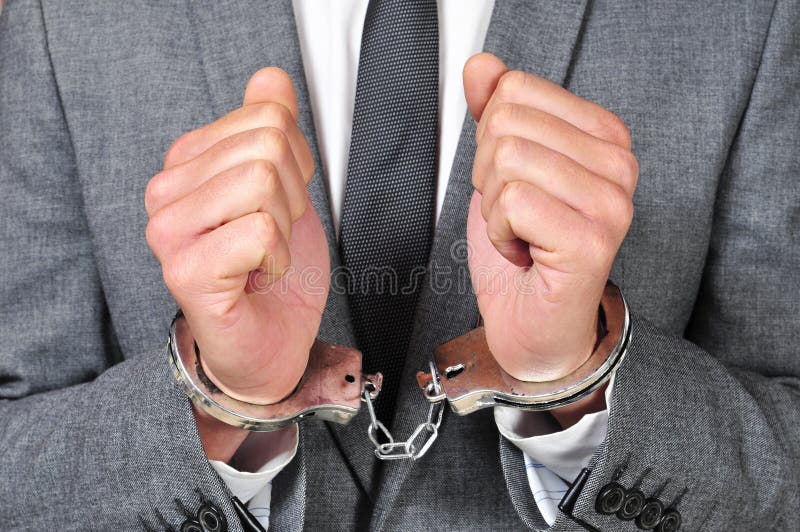 Homme menotté photo stock. Image du crime, mafia, interrogation - 35157718