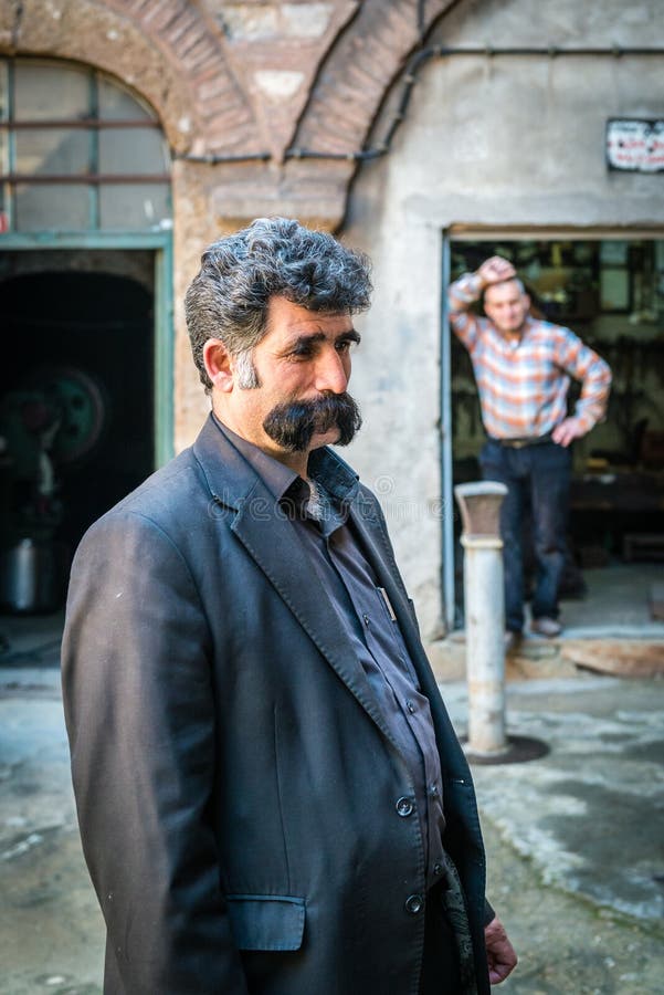 Homme Turc Avec La Moustache Image éditorial - Image du personne ...
