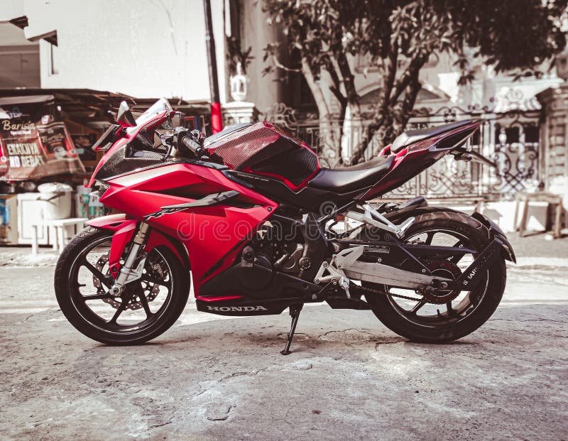 Honda Cbr 250rr Motorcycle Red Doff Editorial Photography - Image of ...
