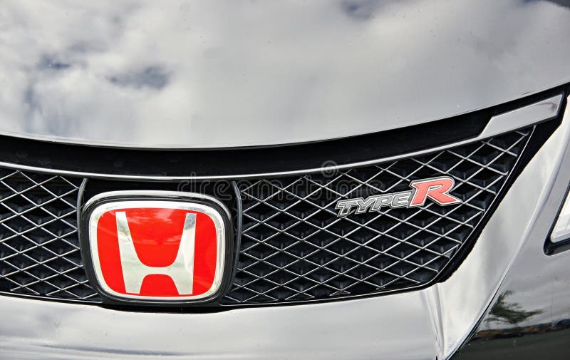 Honda Type R Logo Reflecting Clouds on a Black Car Editorial Stock ...