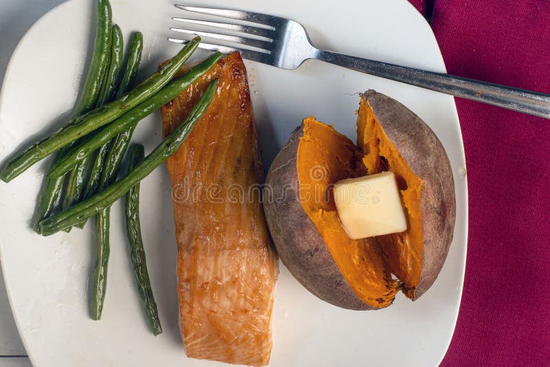 Honey Glazed Samon with Sauteed Green Beans Stock Image - Image of meat ...