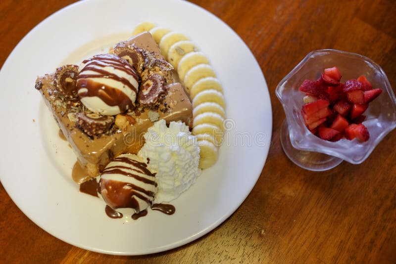 Honey Toast or Brick Toast with Vanilla Ice-cream Stock Photo - Image ...