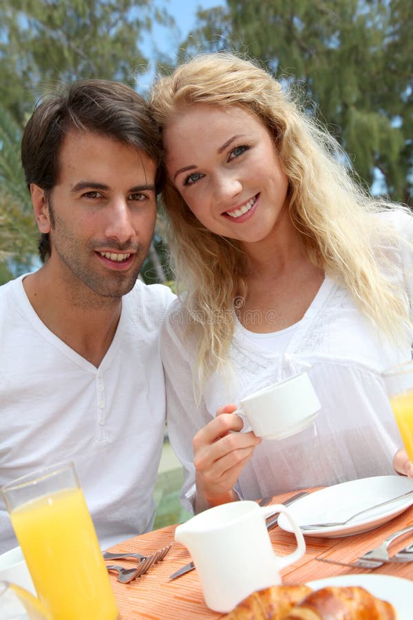 Honeymoon on Tropical Beach Stock Image - Image of happy, bride: 22025283