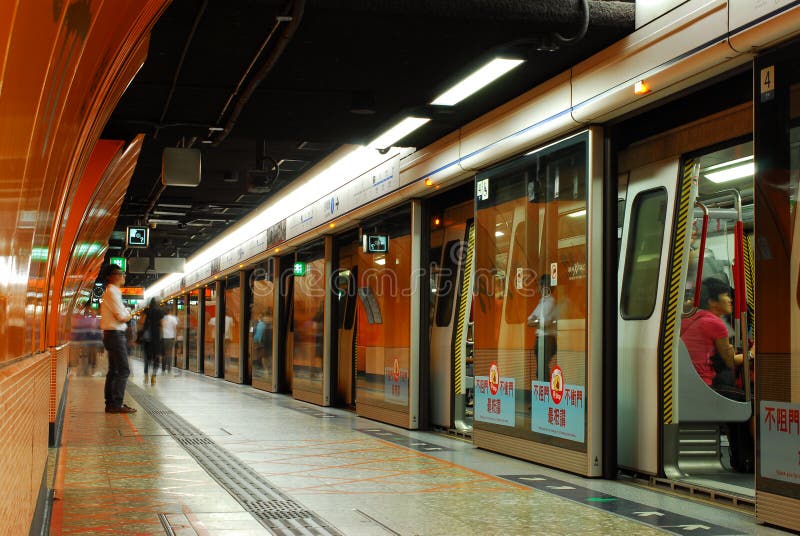 Hong Kong metro station editorial stock image. Image of metro - 26943579
