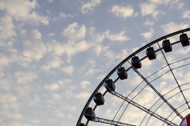 Hong Kong Observation Wheel, the Iconic Central Harbourfront in Hong ...