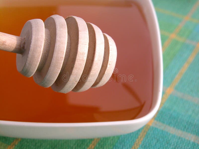 Honing stock afbeelding. Image of hout, motregen, opbrengst - 342465