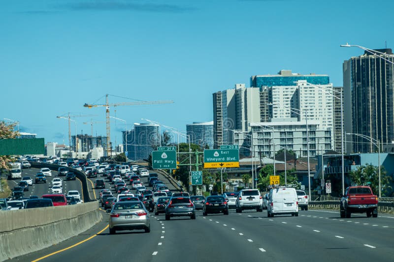 Honolulu Hawaii Cityscape and Road Scenes Editorial Image - Image of ...