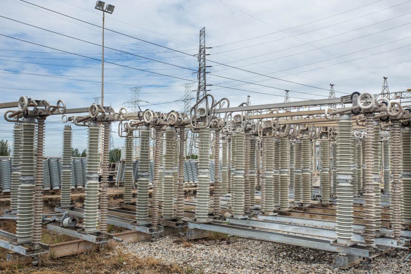 Mobiele De Transformator Van De Hoogspanning Stock Foto - Afbeelding ...