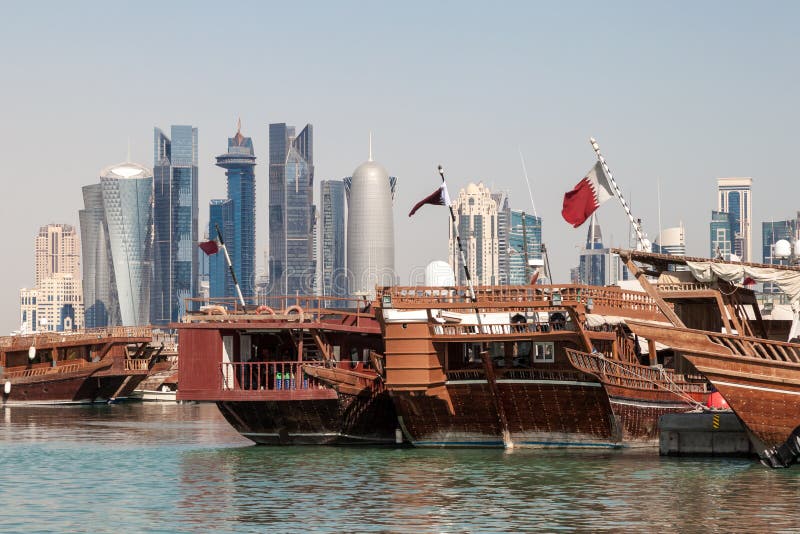 Horizon De Ville De Doha La Nuit, Qatar Photo stock - Image du ...