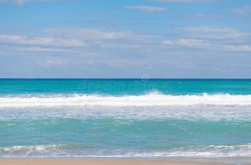 Horizon View of Bahamas and Wavy Water Stock Photo - Image of caribbean ...