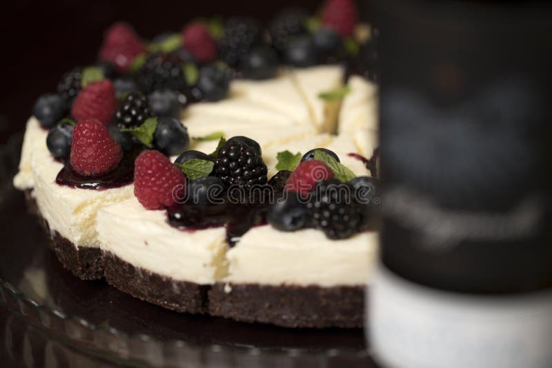 Horizontal cheesecake stock image. Image of black, decoration - 147765509