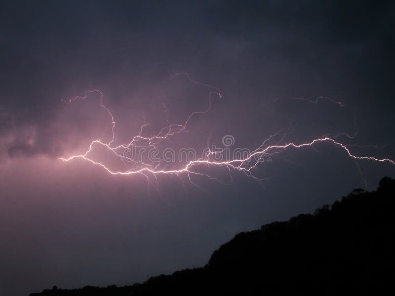 Horizontal Lightning stock image. Image of high, rain - 3510313