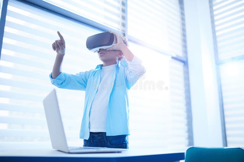 Vr Middle Finger Stock Photos - Free & Royalty-Free Stock Photos from ...