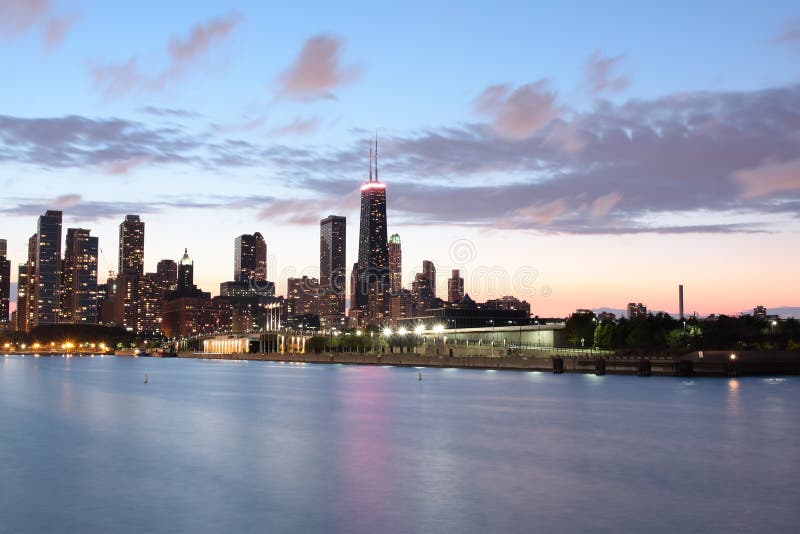 Horizontal View of Chicago S Skyline Stock Image - Image of edge, city ...