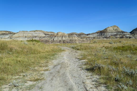Horseshoe canyon path 1540 stock image. Image of calgary - 304740431