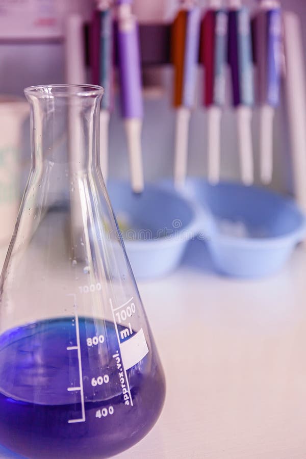 Hospital, Chemistry Lab, Reagent Beaker Stock Photo - Image of fluid ...