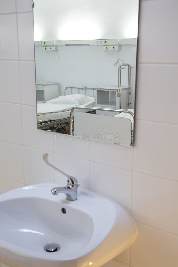 Hospital room stock image. Image of inside, equipment - 29957777