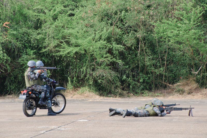 Hostage rescue operation editorial photo. Image of army - 29276841