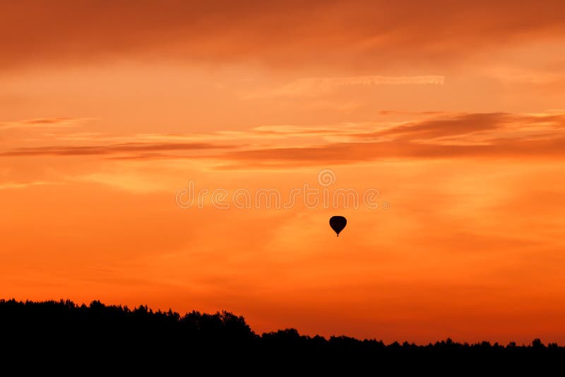 Hot Air Balloon Flying at Sunset Sky Stock Image - Image of dawn, burn ...