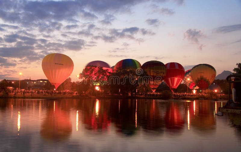 Hot Air Balloon Over Evening Summer Lake Editorial Image - Image of ...