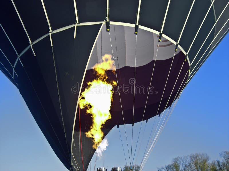 Hot air balloon starting stock image. Image of burn, frankfurt - 19592771
