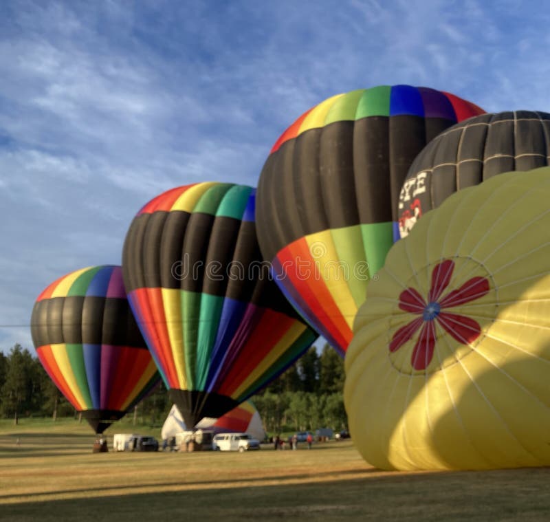 Hot air balloons editorial photo. Image of takeoff, balloons - 259360721