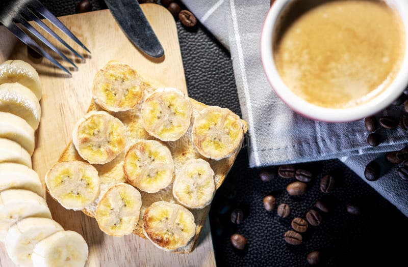 Hot of Black Coffee or Americano Coffee with White Bread and Banana ...