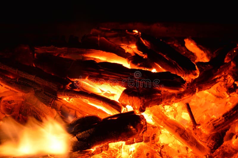 Campfire with hot coals stock photo. Image of campfire - 115033064