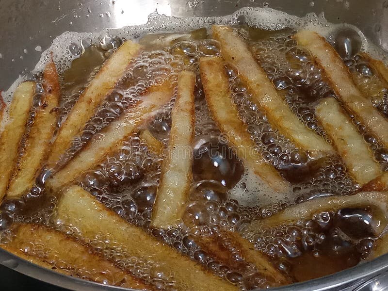 Hot Deep Frying Potato Chips Stock Image - Image of frying, deep: 110134803
