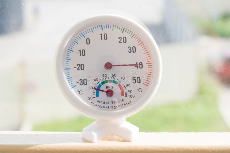 Hot Weather, Thermometer, 40 Degrees Celsius Stock Image - Image of ...