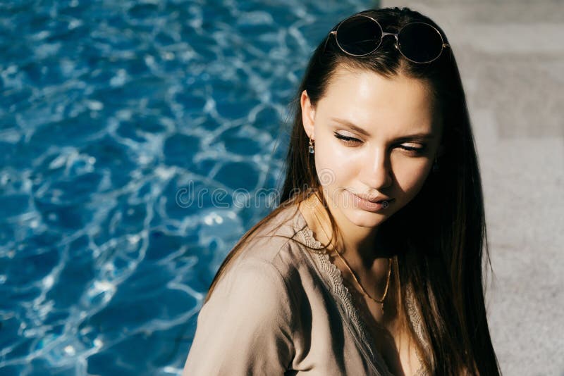 Hot Woman Relax Near Swimming Pool Toned Skin Sunglasses Vacatio Stock