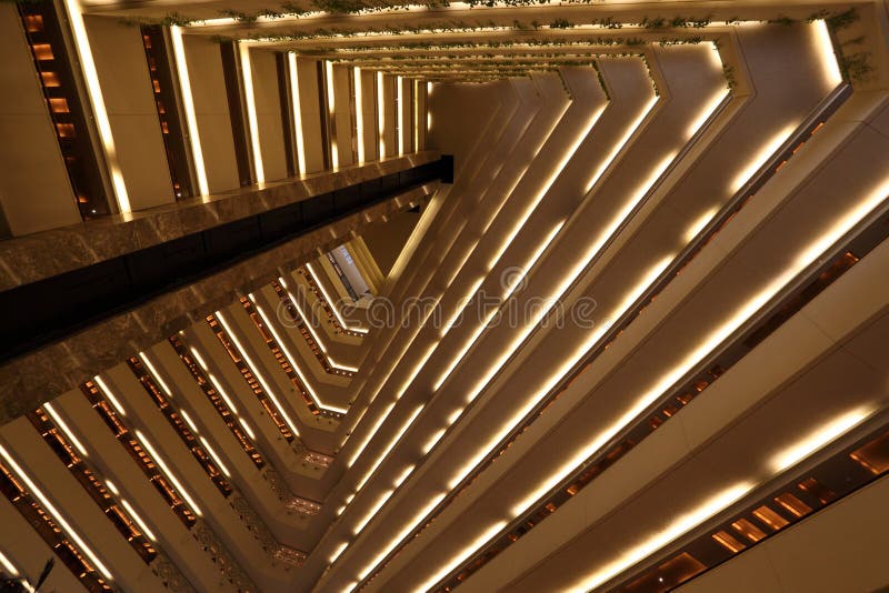 Hotel De Sheraton Em Doha, Qatar Foto Editorial - Imagem de quatar ...