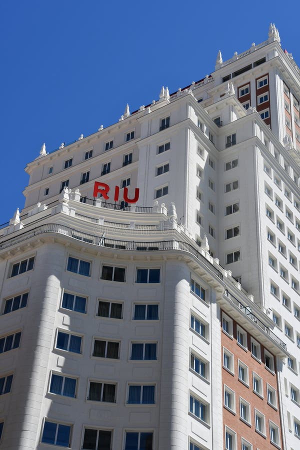 Hotel Riu Plaza Espana in Madrid, Spain Editorial Image - Image of ...