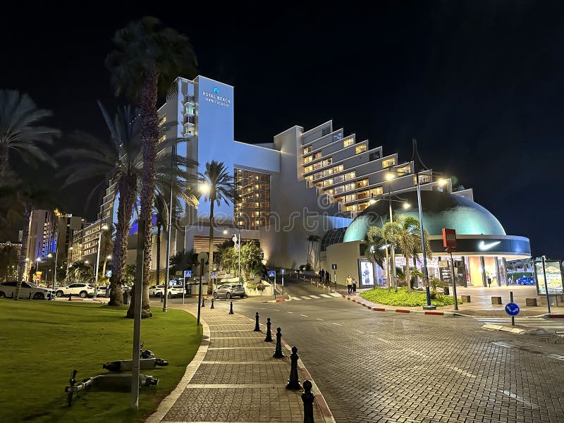 Hotel ROYAL BEACH in Eilat editorial photo. Image of decorated - 296156996