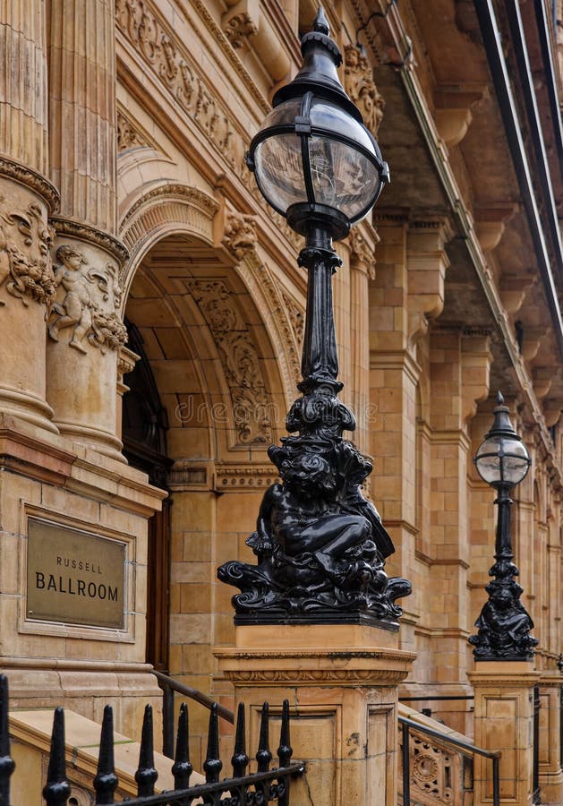 Hotel Russell : Russell Square London Foto de archivo editorial ...