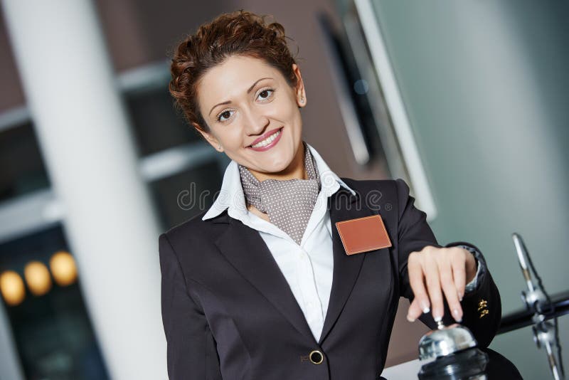 Hotelmanager bei Empfang stockfoto. Bild von ausdruck - 50608730