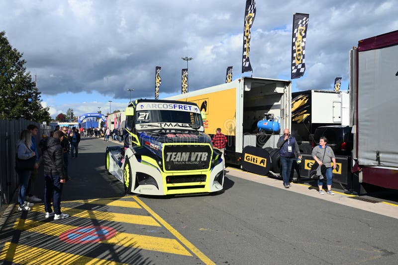 24 Hours of Le Mans Truck Race Editorial Photography - Image of hours ...