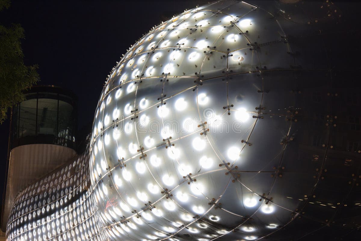 393 Reflective Cladding Stock Photos - Free & Royalty-Free Stock Photos ...