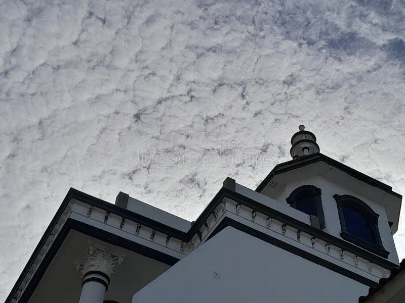 A House Building with a Unique and Iconic Design that Looks so ...