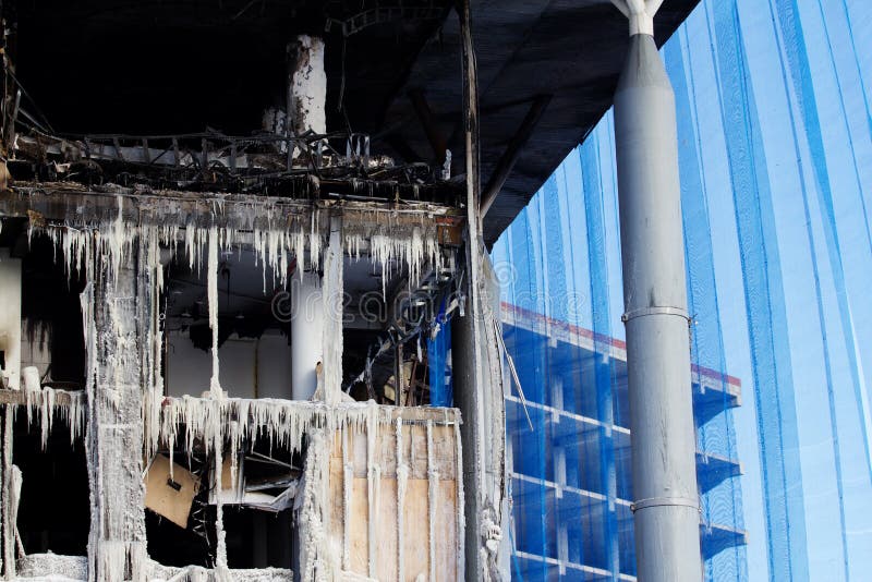 House burnt disaster roof stock image. Image of failure - 18050655