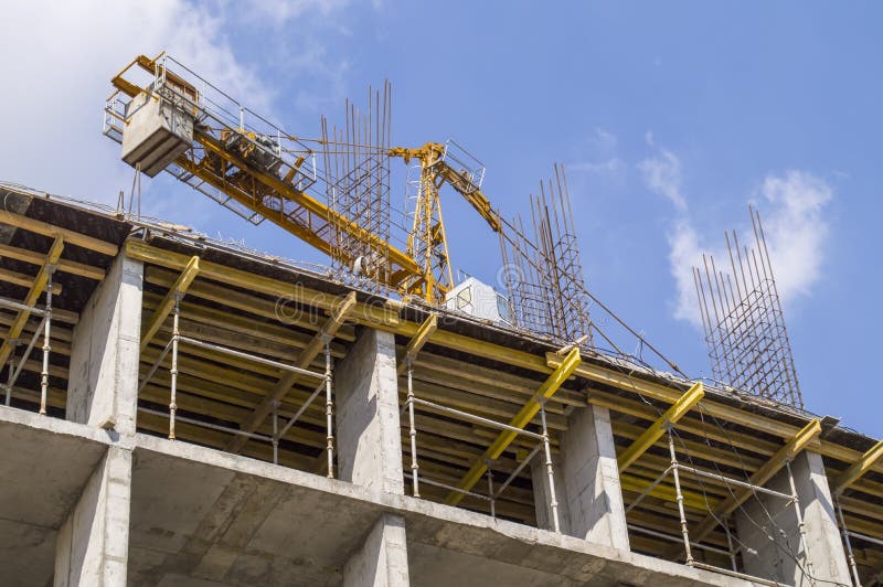 House construction, crane stock photo. Image of apartments - 43277308