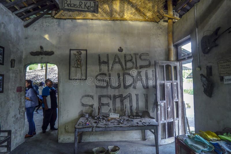 House after the Eruption of Volcano Merapi in 2010 Editorial ...